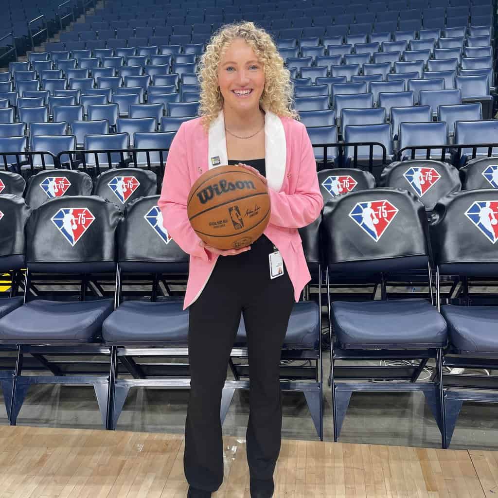 Kayla Klazmer – A Star On and Off the Court – Jewish Community Partners